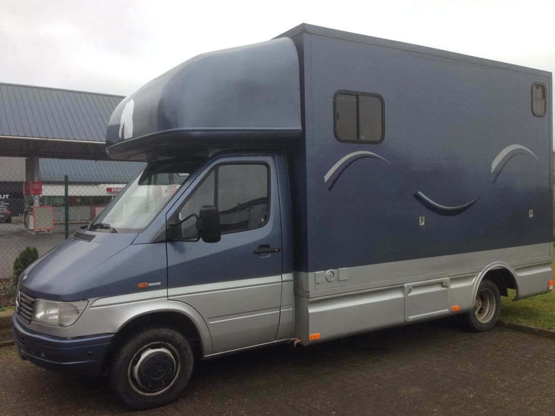 MERCEDES-BENZ SPRINTER 412D GUILLAUME