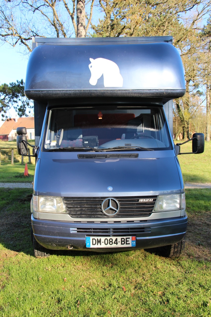 MERCEDES-BENZ SPRINTER 412D GUILLAUME