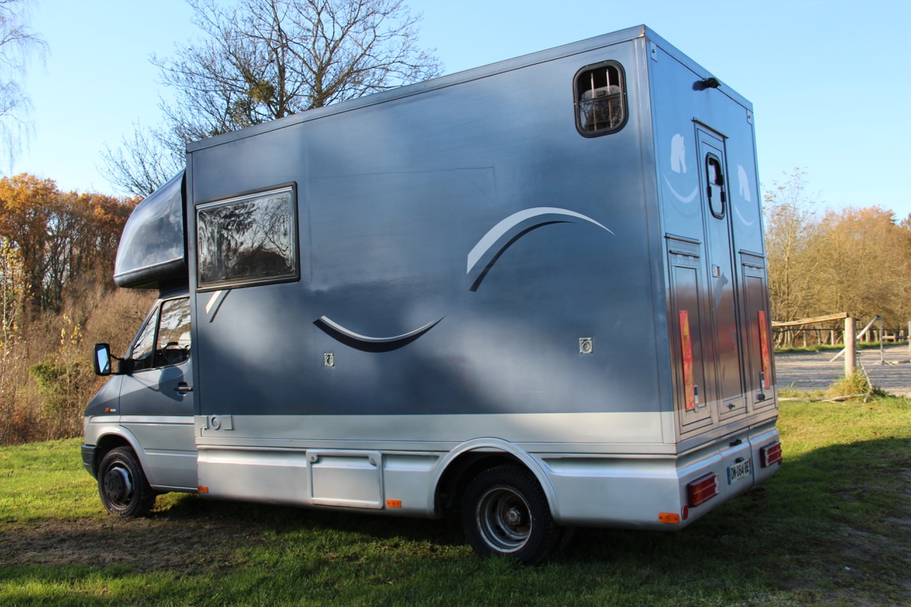 MERCEDES-BENZ SPRINTER 412D GUILLAUME